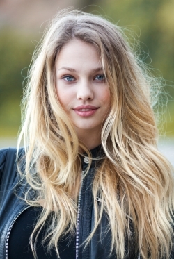 Beautiful Northern European Women - Page 47